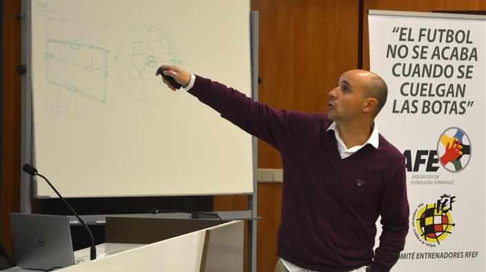 Abierto el plazo de inscripción a los cursos deportivos de AFE y Kimet ...